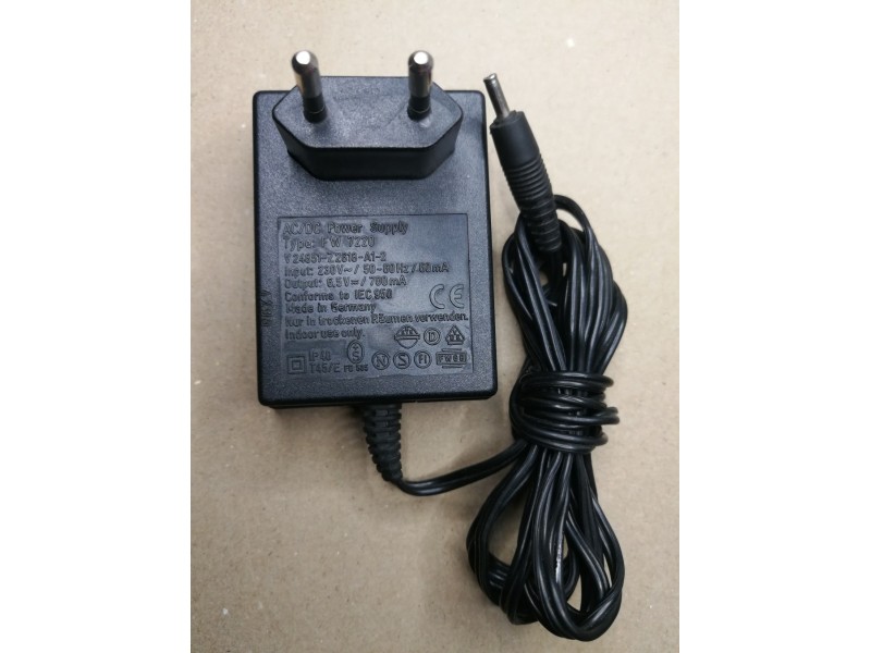 Adapter 6,5V --- 700mA