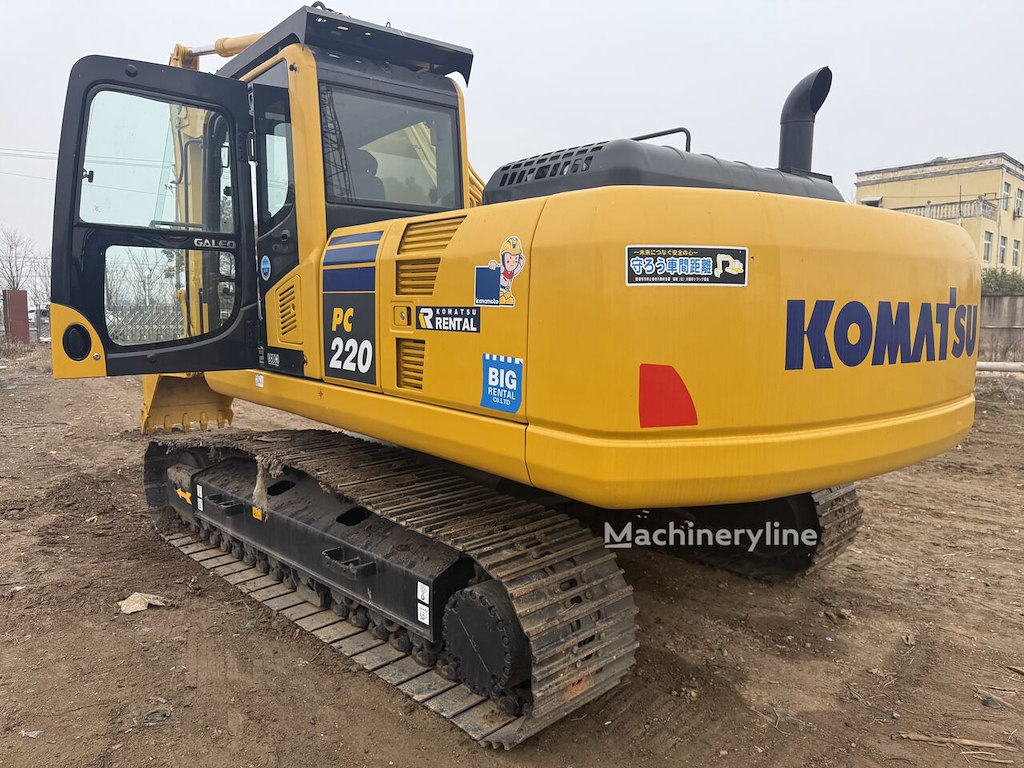 Komatsu PC200-8 bager guseničar
