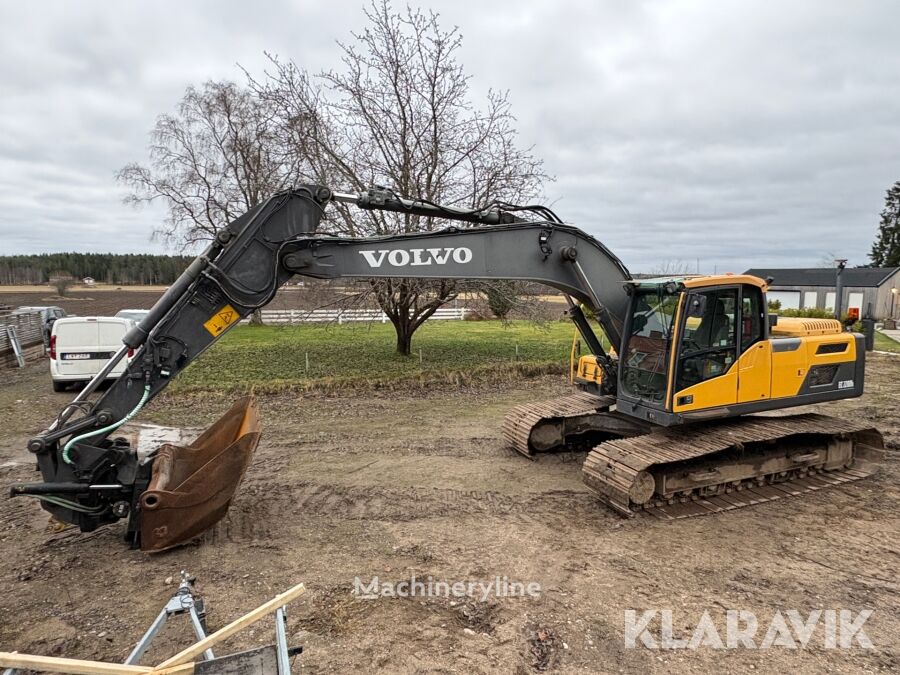 Prodaje se Volvo EC 220 DL mini bager na aukciji