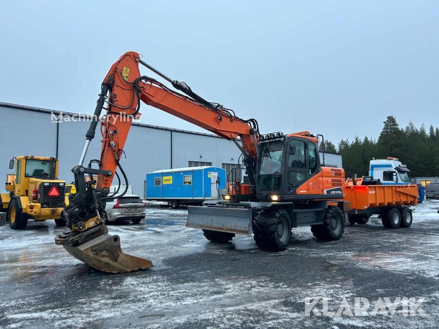Prodaje se Doosan DX170W mini bager na aukciji