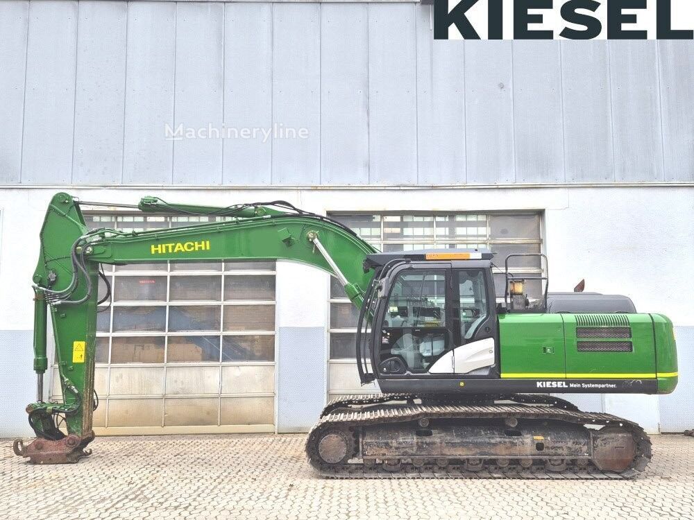 Hitachi ZX250LCN-6 bager guseničar