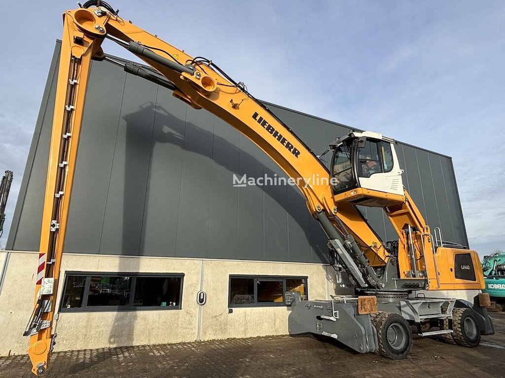 Liebherr LH40 PORT bager za pretovar