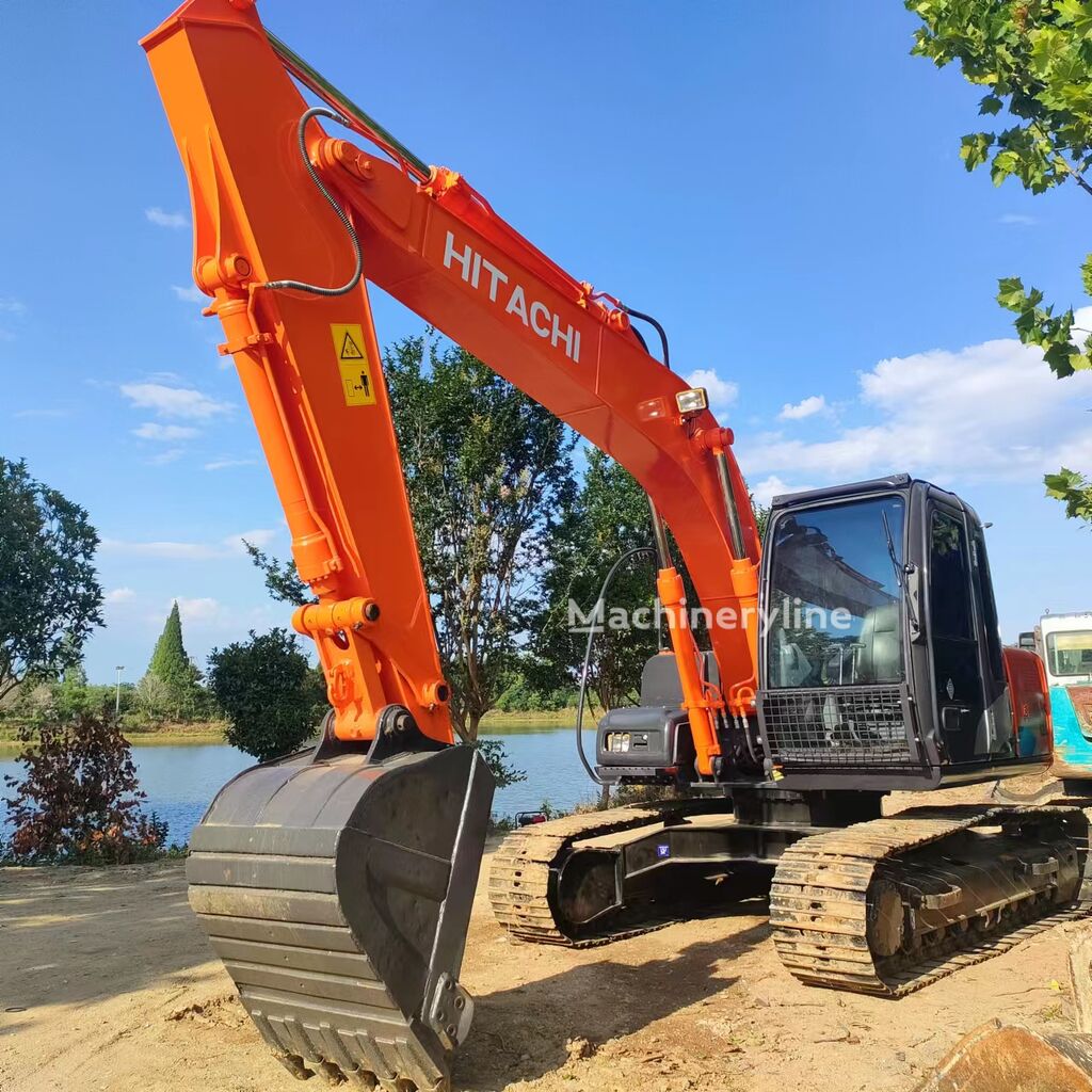Hitachi ZX120 bager guseničar