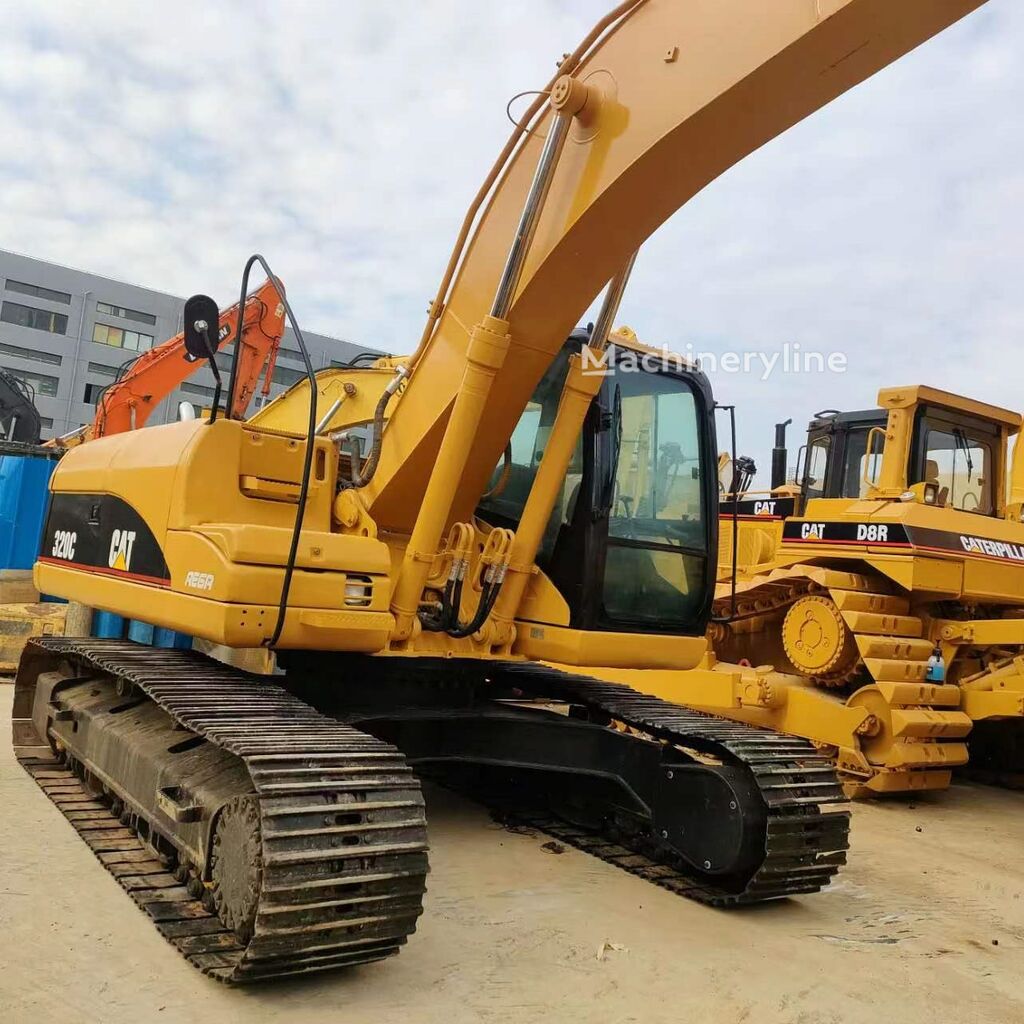 Caterpillar 320C bager guseničar
