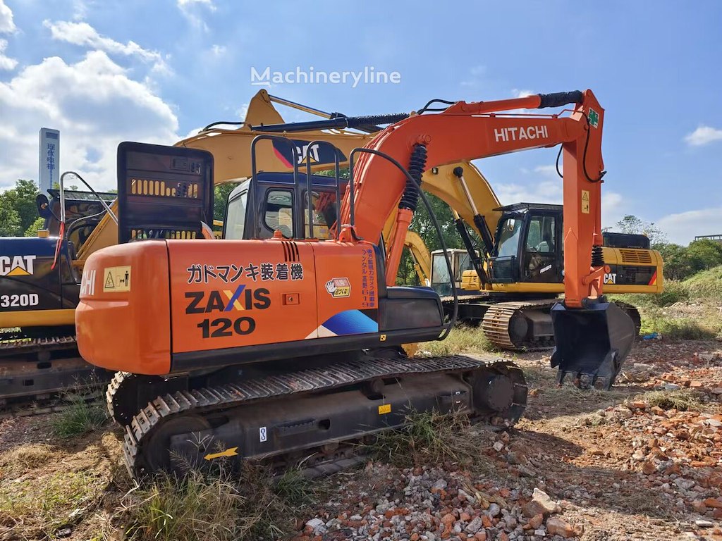 Hitachi ZX120-6 bager guseničar