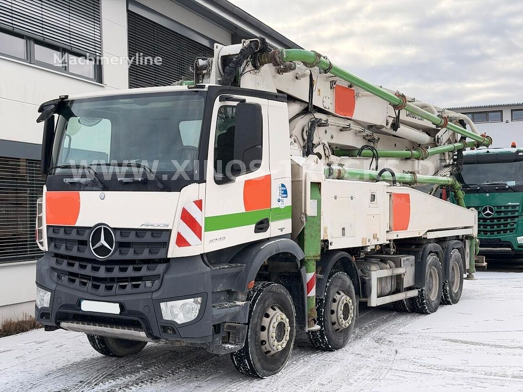 Cifa 45m/5 na šasiji Mercedes-Benz 3243 pumpa za beton