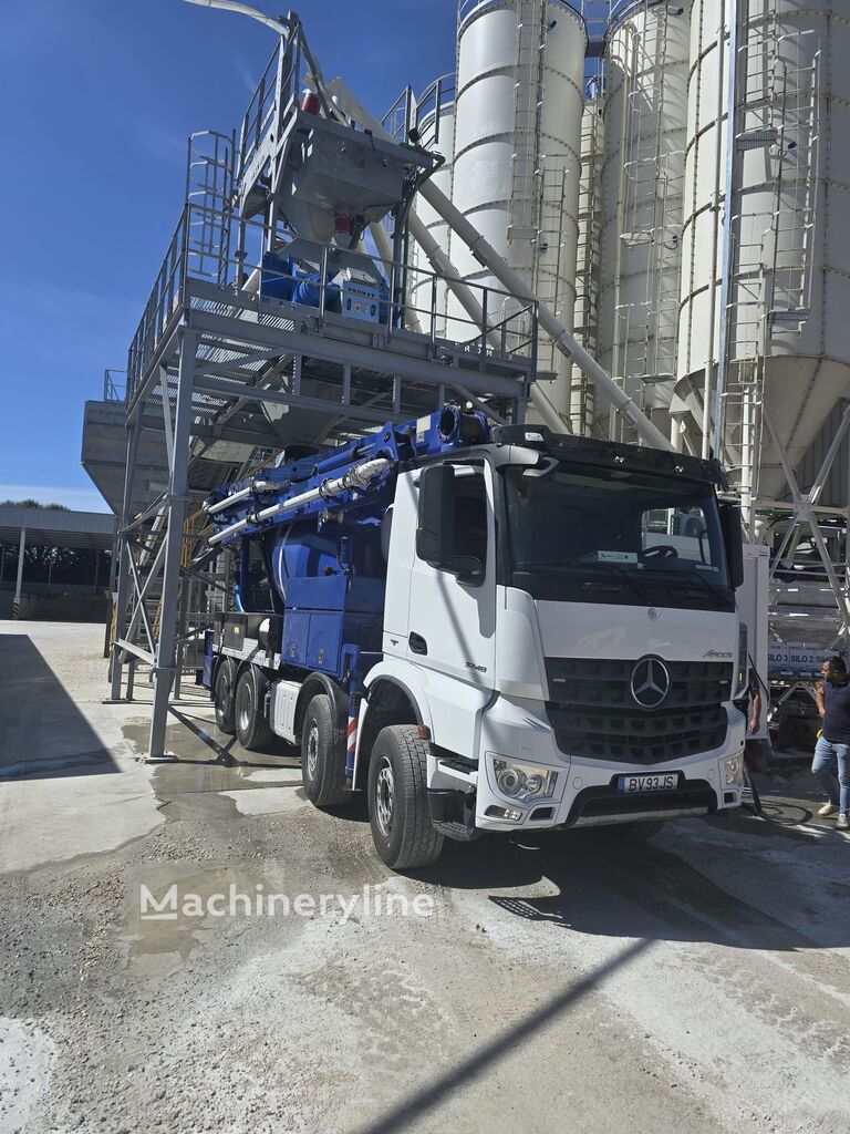 Stetter 10 na šasiji Mercedes-Benz Actros 3246 kamion s mešalicom za beton