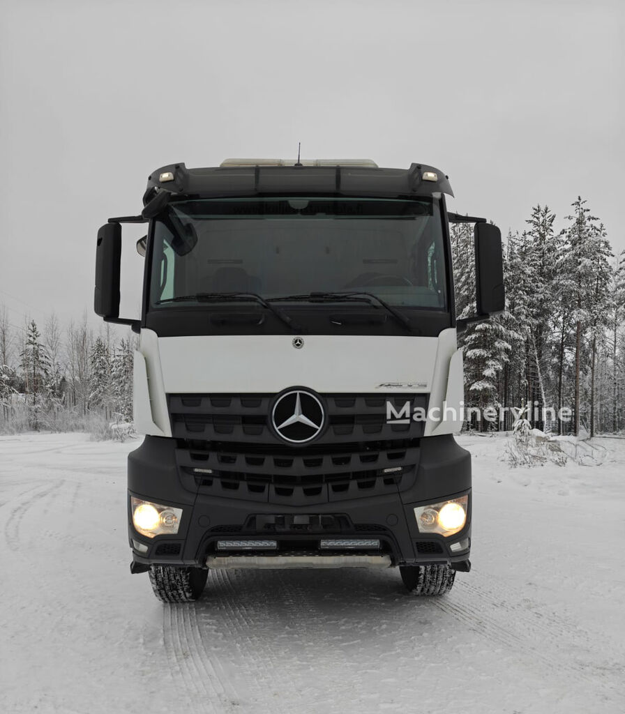 Wazenmix na šasiji Mercedes-Benz Arocs 3242 B B13 kamion s mešalicom za beton