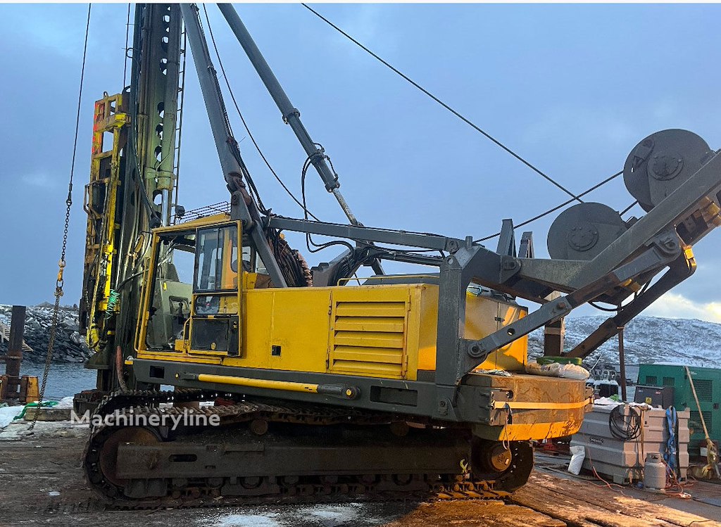Banut 800 mašina za pobijanje šipova