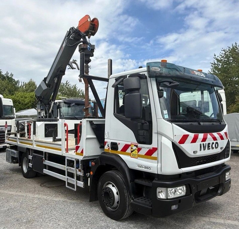 Risa G2T na šasiji IVECO Eurocargo 140-250 Drill Crane Risa G2T bušaća dizalica