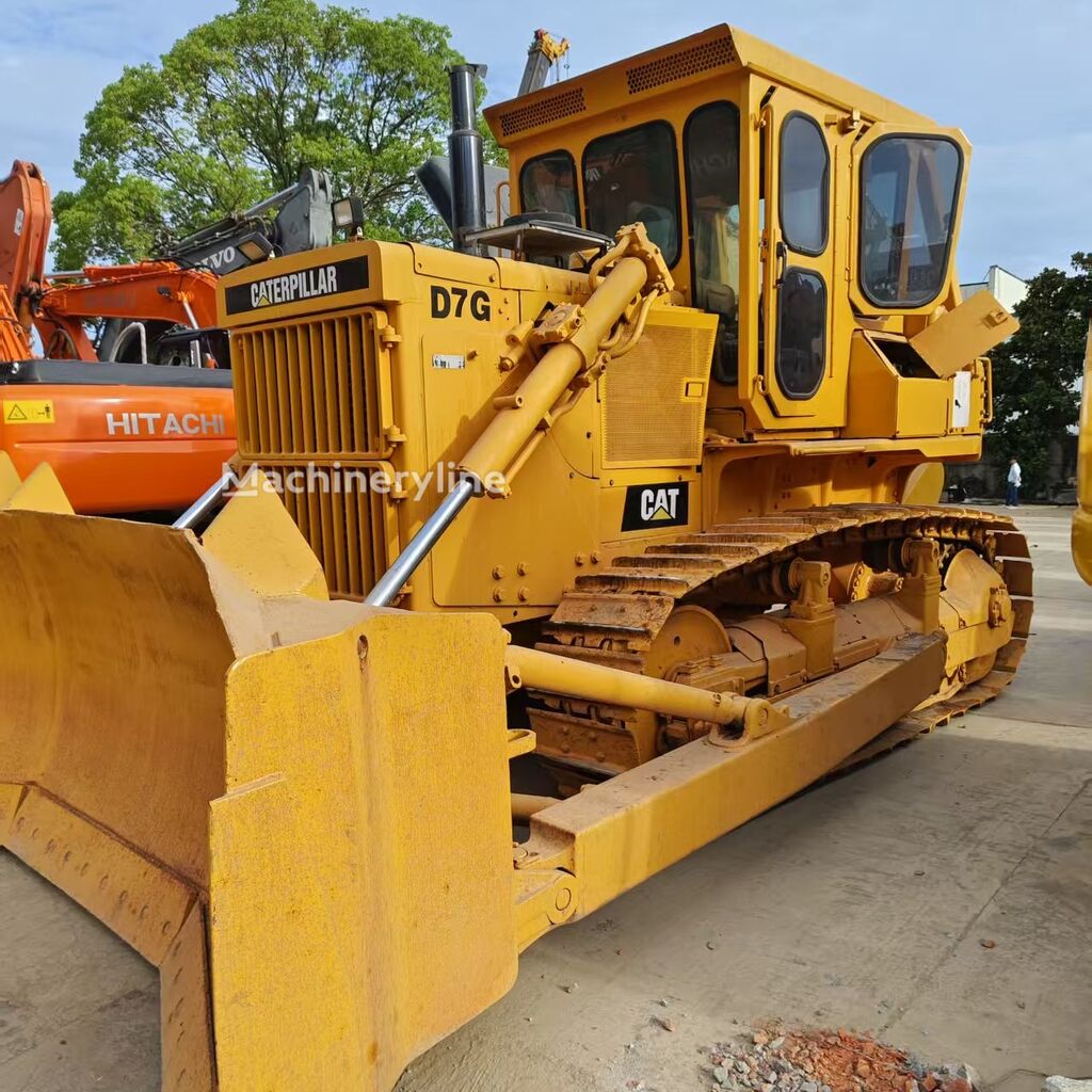 Caterpillar D7G buldožer