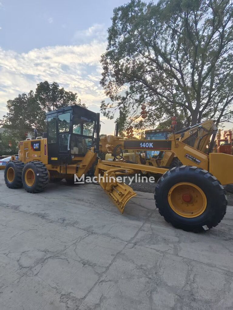 Caterpillar 140K grejder