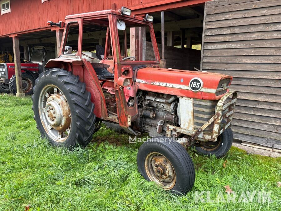 Prodaje se Massey Ferguson 165 vibro ploču na aukciji