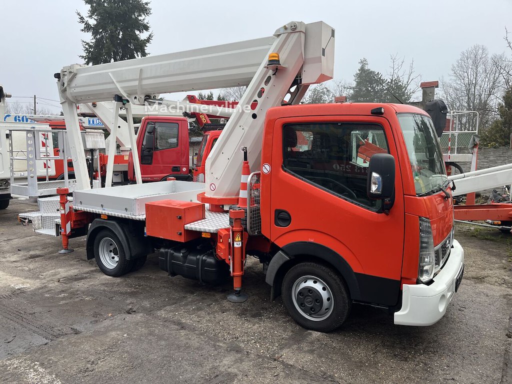 Nissan Cabstar NT400 auto dizalica s korpom