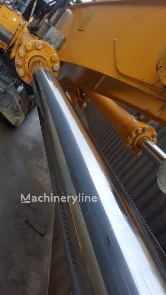 CYLINDER LIEBHERR 934B / 934C 9965314 hidraulični cilindar za Liebherr 934B / 934C bagera