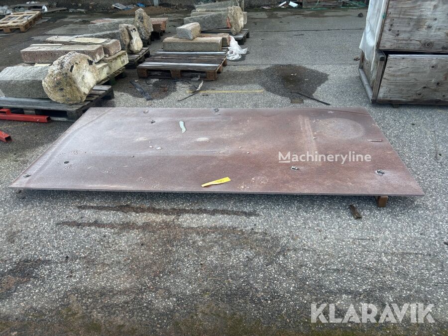 Prodaje se Körplåt 1510x3010x15mm 1st hidraulični čekić na aukciji