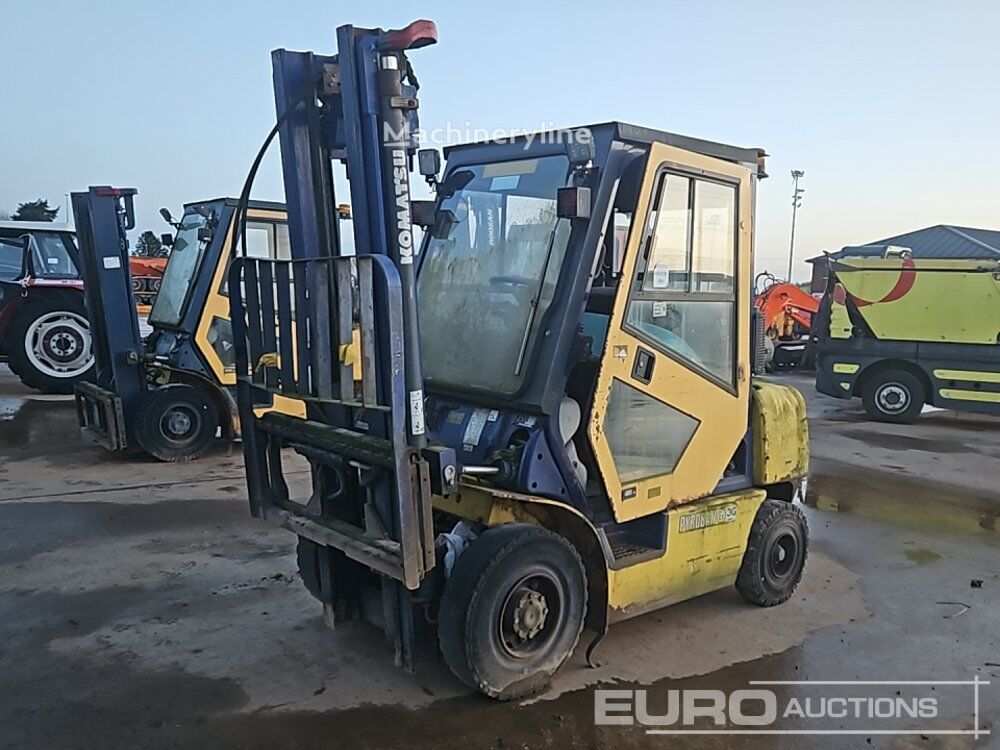 Prodaje se Komatsu FD25T-14 dizel viljuškar na aukciji