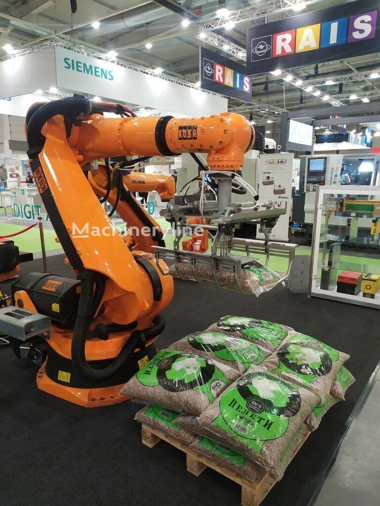 KUKA KR150/210 PALLETISING ROBOT + GRIPPER industrijski robot
