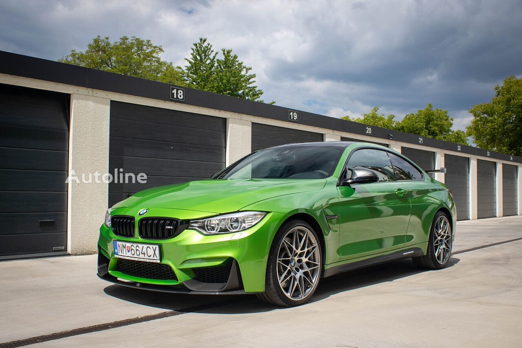 BMW M4 Coupé 540 koní MT6 2017 kamion kiper < 3.5t