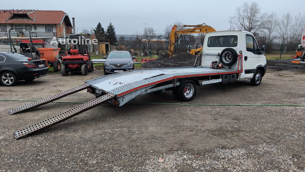 IVECO Daily 35S13 šlep auto < 3.5t