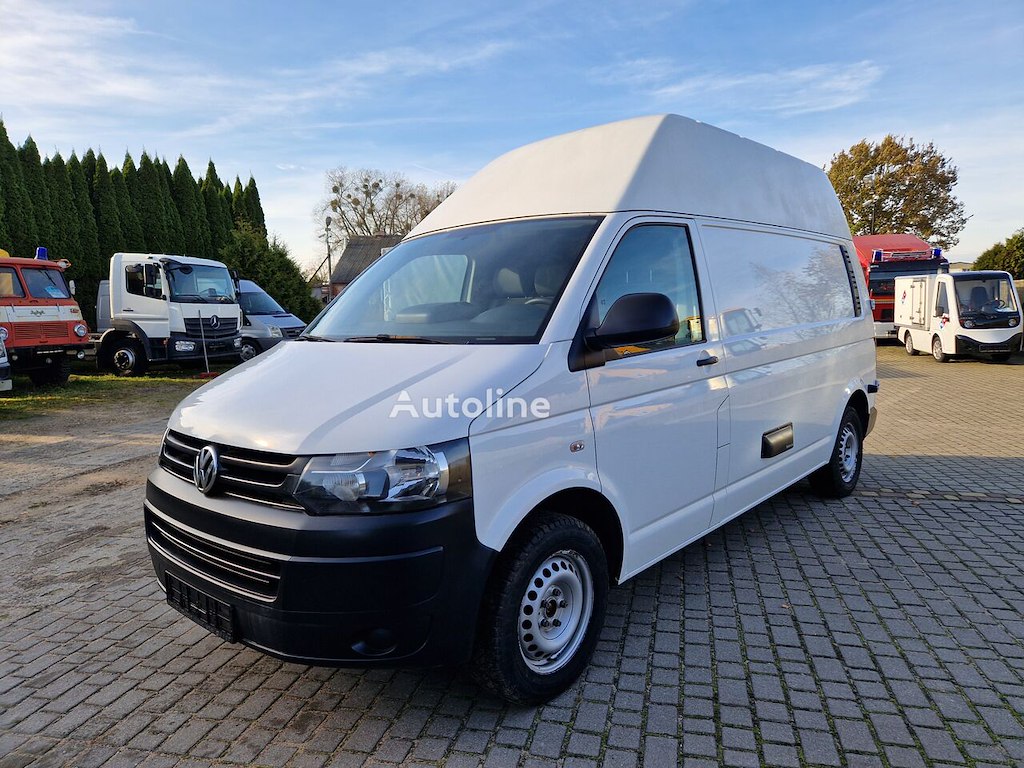 Volkswagen Transporter T5 minibus furgon