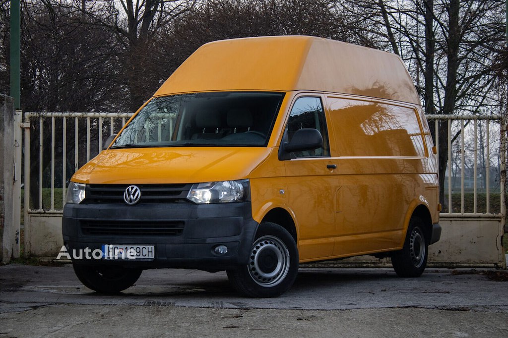 Volkswagen Transporter T5 2.0 TDI LR, 4d. // AJ NA SPLÁTKY / PROTIÚČET minibus furgon
