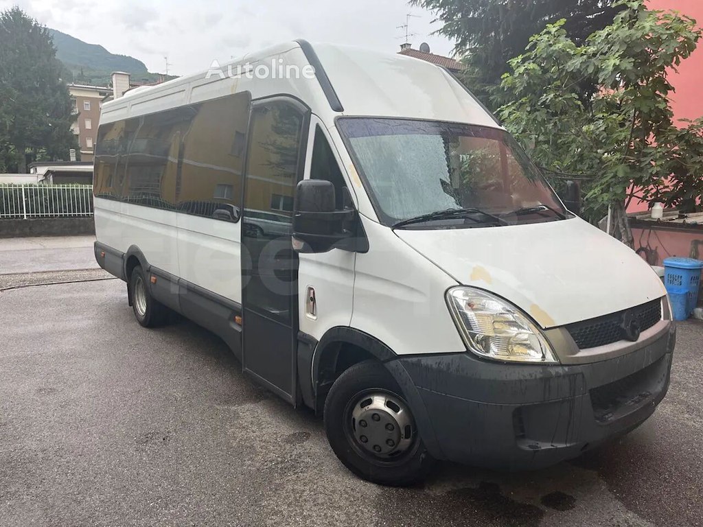 IVECO Daily putnički minibus
