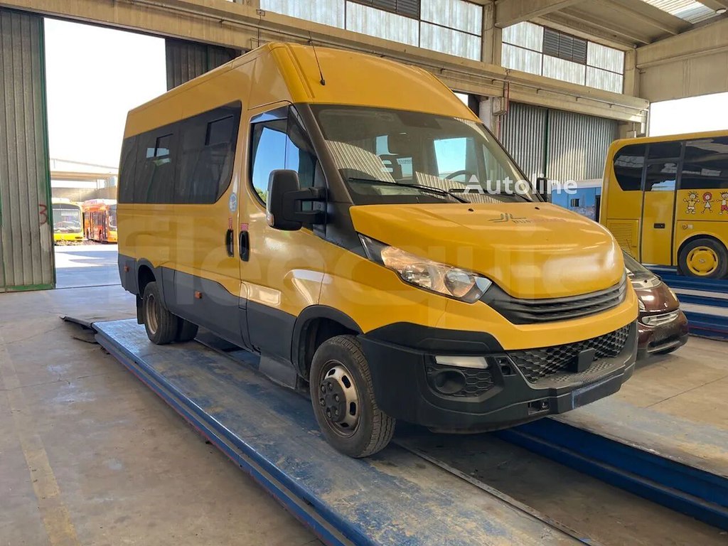 IVECO Daily putnički minibus