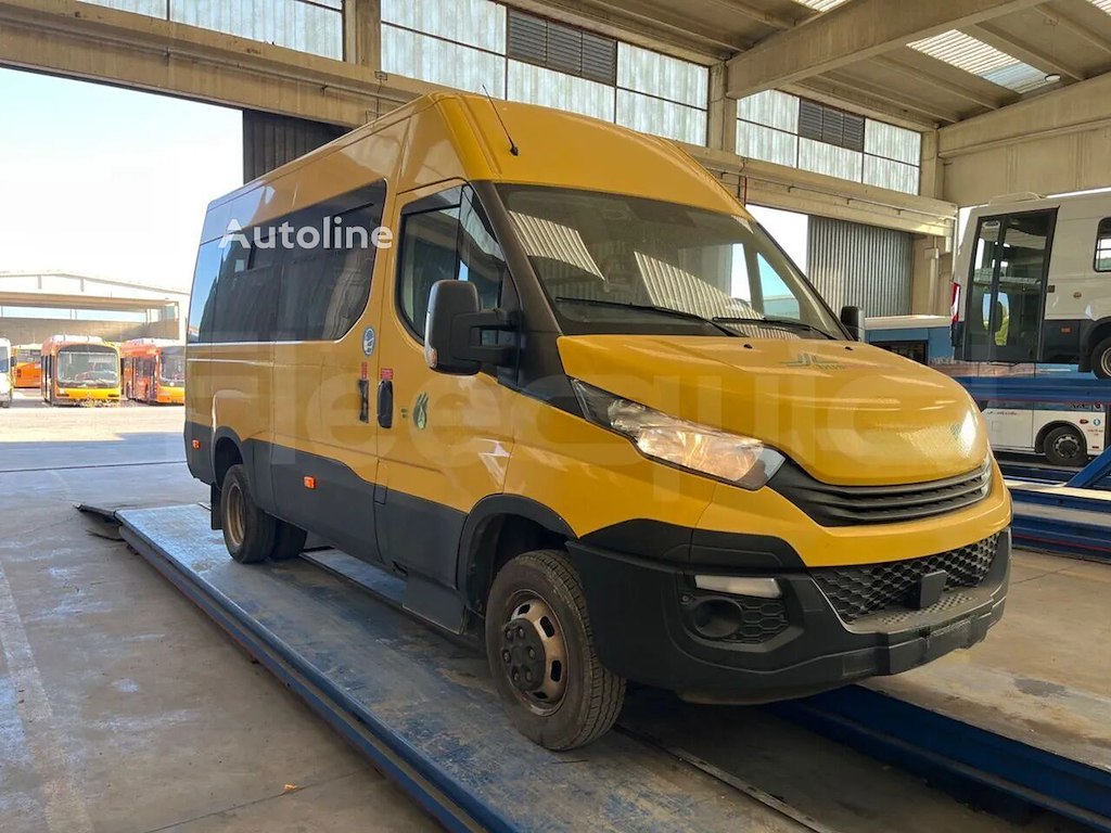 IVECO Daily putnički minibus
