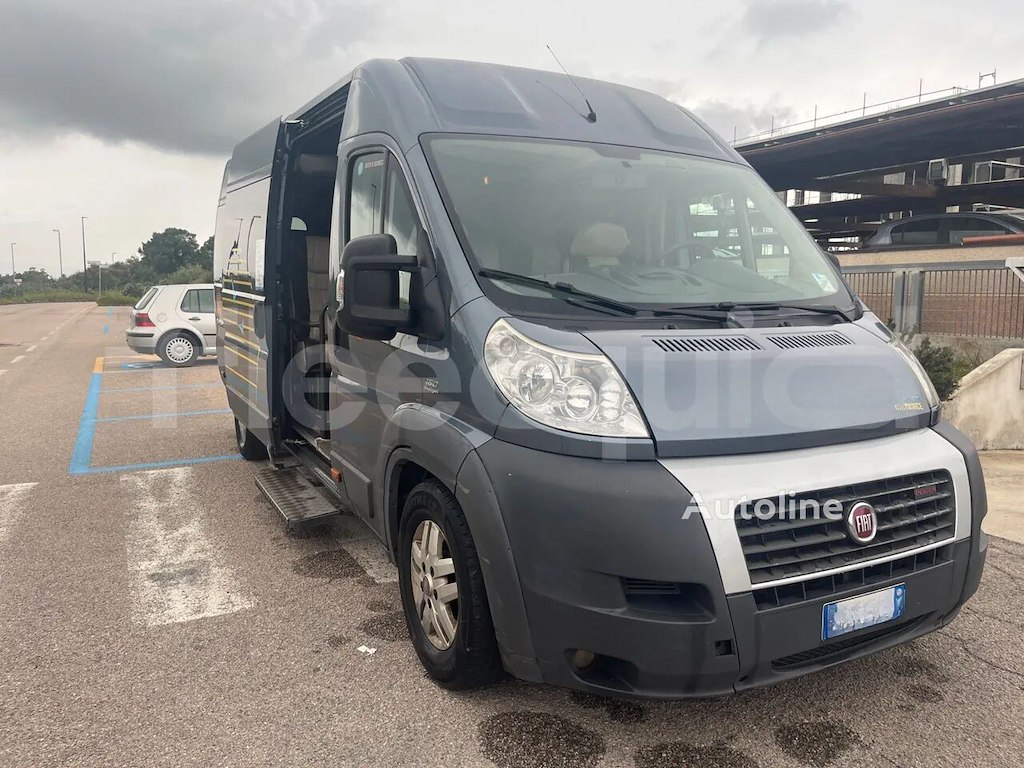Fiat Ducato putnički minibus