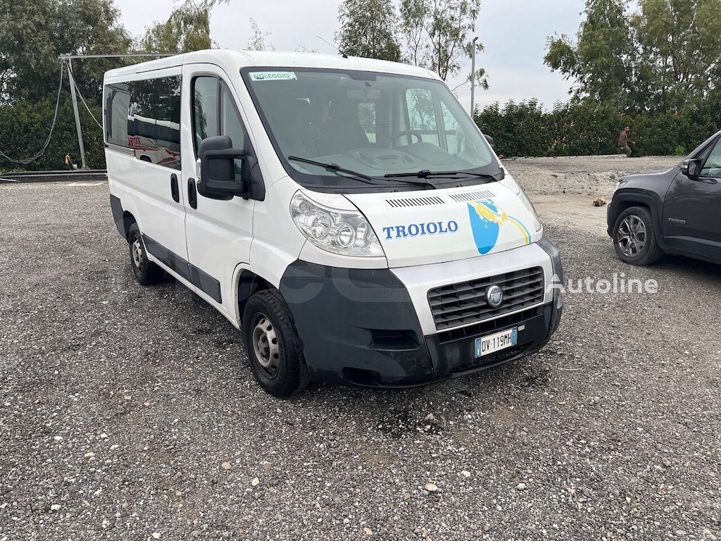 Fiat Ducato putnički minibus