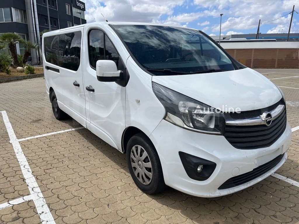Opel Vivaro - B putnički minibus