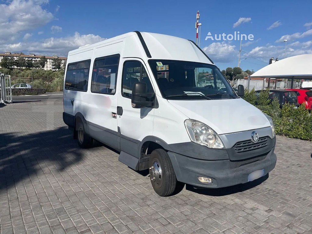 IVECO Daily putnički minibus