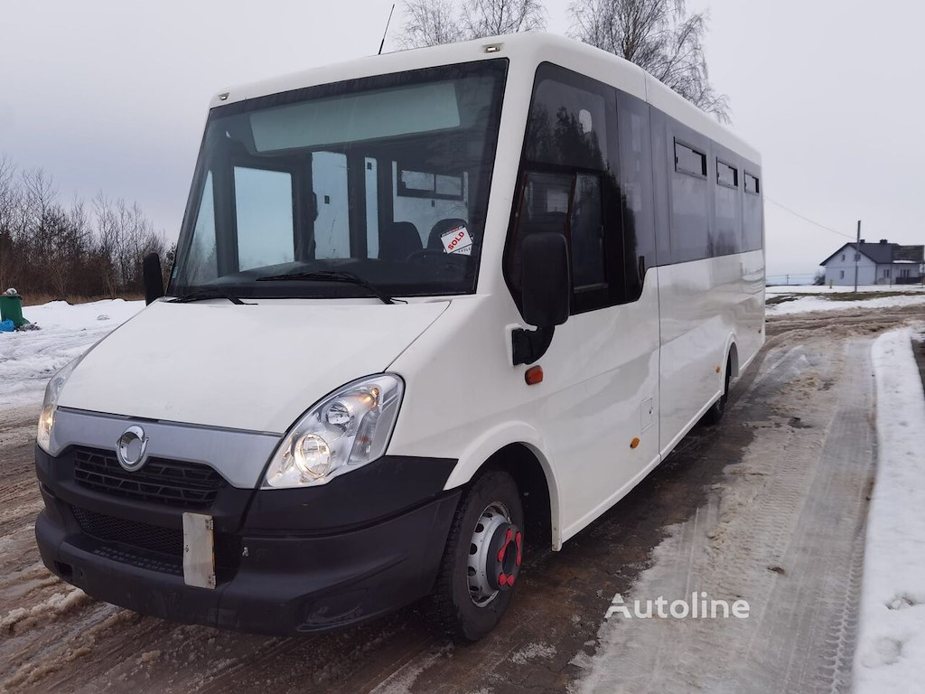 Indcar Mobi Kapena Wing Vario putnički minibus