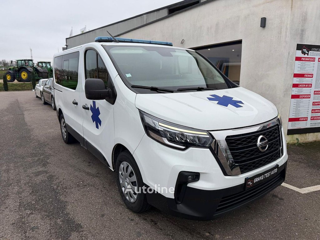 Nissan Primastar 2L 150 cv Ambulance Les Dauphins vozilo hitne pomoći