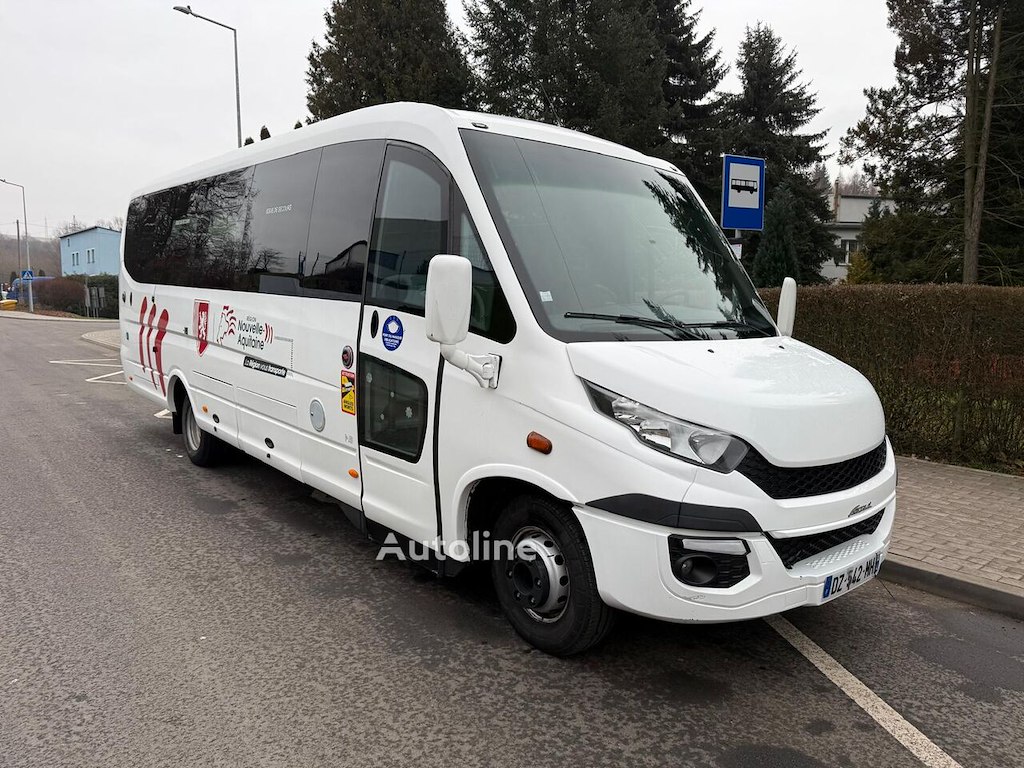IVECO FERQUI SUNRISE 70C170 turistički autobus
