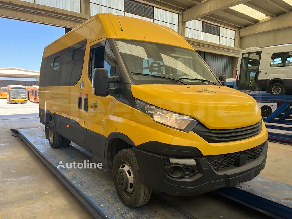 IVECO Daily 50C14N prigradski autobus