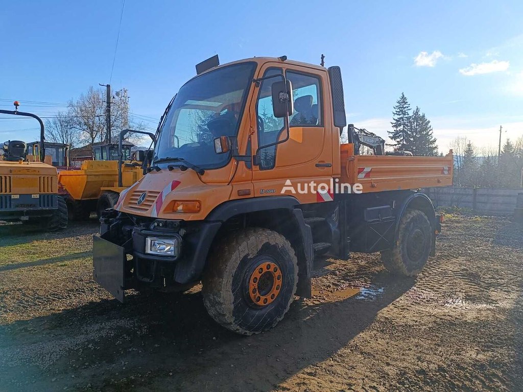 Prodaje se Mercedes-Benz Unimog U 400 univerzalnu komunalnu mašinu na aukciji