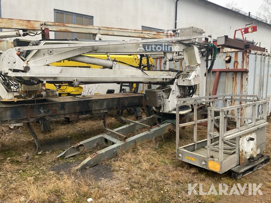 Prodaje se Svabo-lift 12-3 autodizalicu s kranom na aukciji