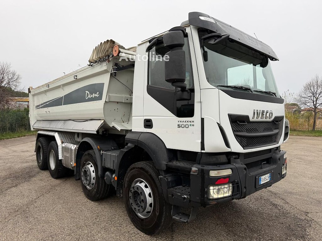 IVECO TRAKKER 500 kiper