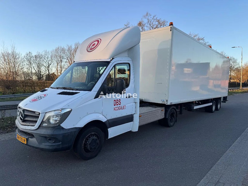 Mercedes-Benz Sprinter Be combinatie. Veldhuizen. 5644 Kg Laadvermogen. Bj 201 tegljač