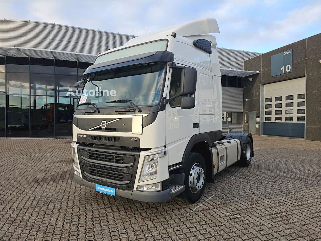 Volvo FM450 tegljač