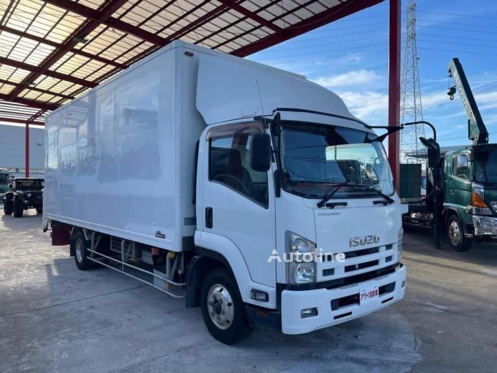 Isuzu FORWARD kamion furgon
