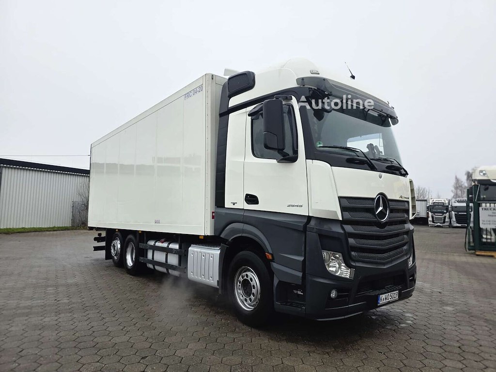 Mercedes-Benz Actros 2545 kamion furgon