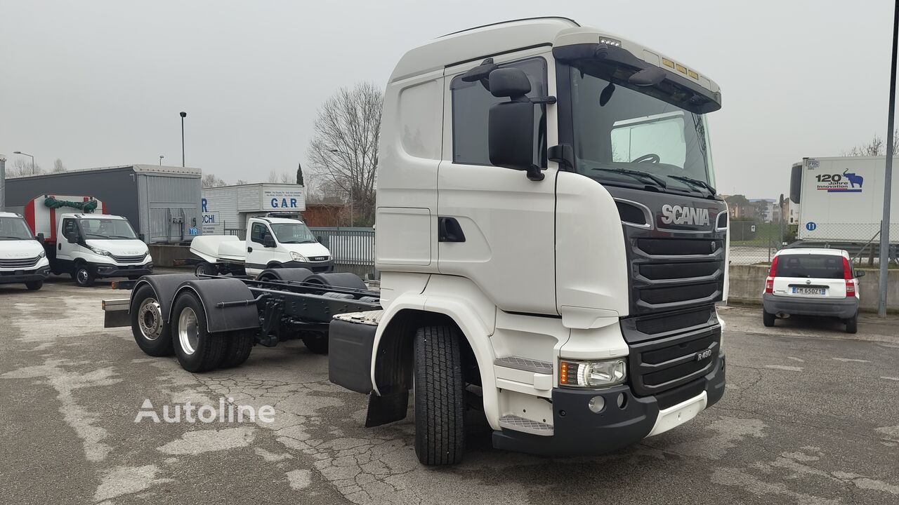 Scania R490 kamion šasija