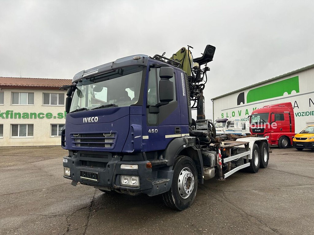 IVECO TRAKKER 450 VIN 424 kamion rol kiper