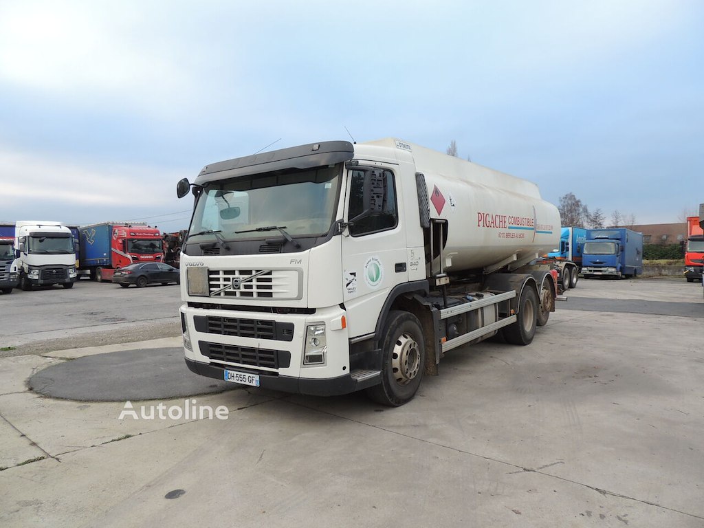 Volvo FM 340 6x2 Tankwagen 18.000 L autocisterna za gorivo