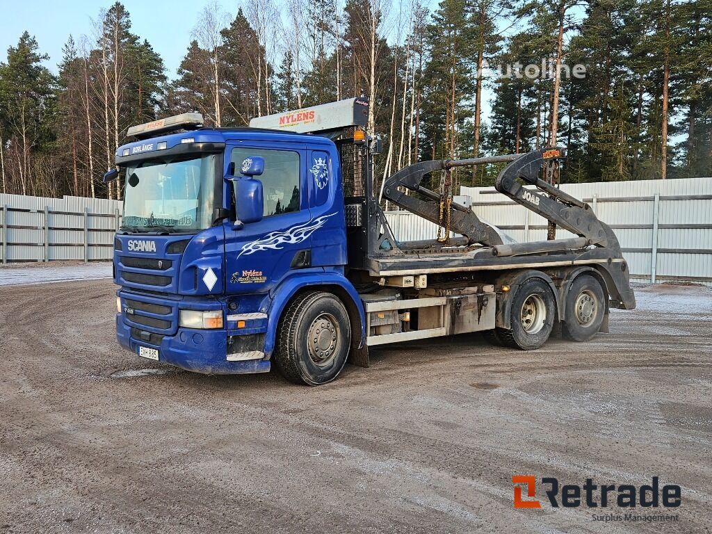 Prodaje se Scania Liftdumper Scania P410LB6X2*4HNB podizač kontejnera na aukciji