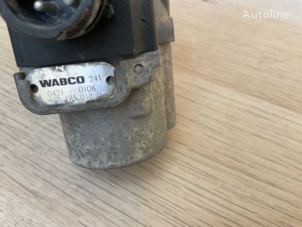 WABCO 4721950180 pneumatski ventil za Volvo 8700 autobusa