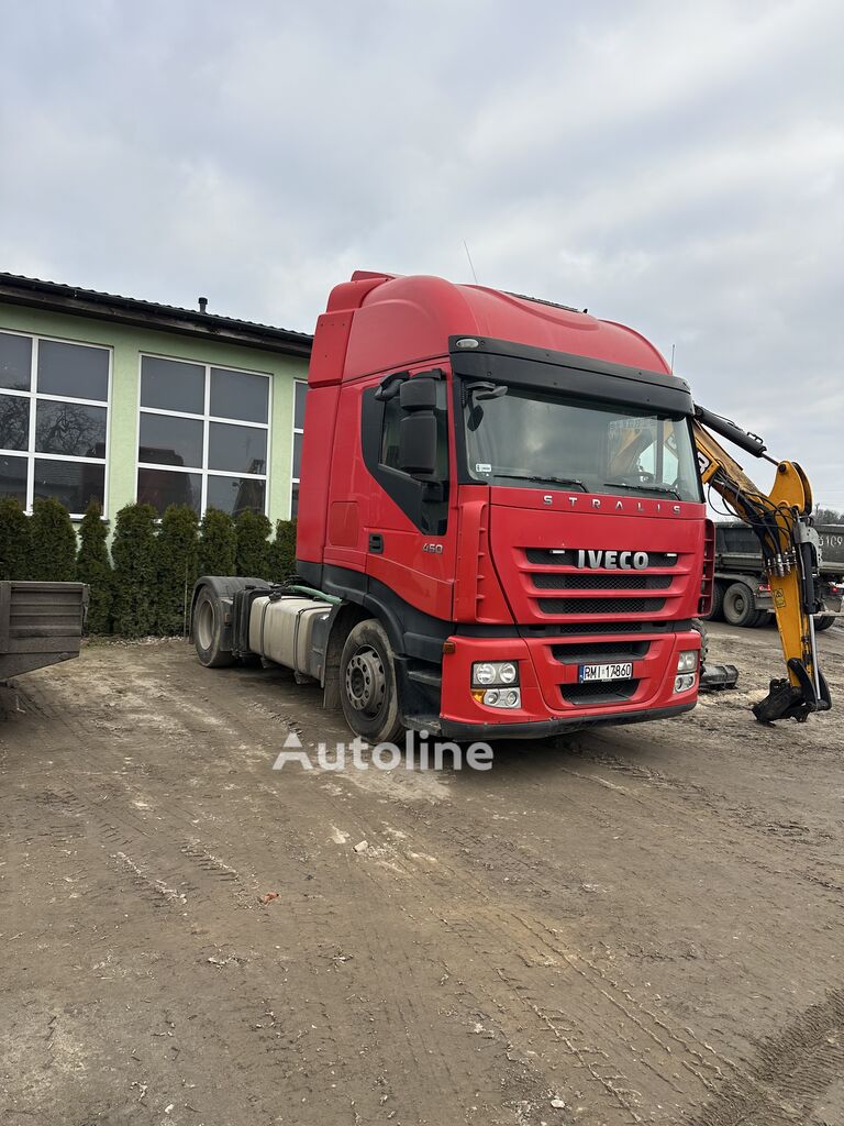 IVECO Stralis 450 tegljač
